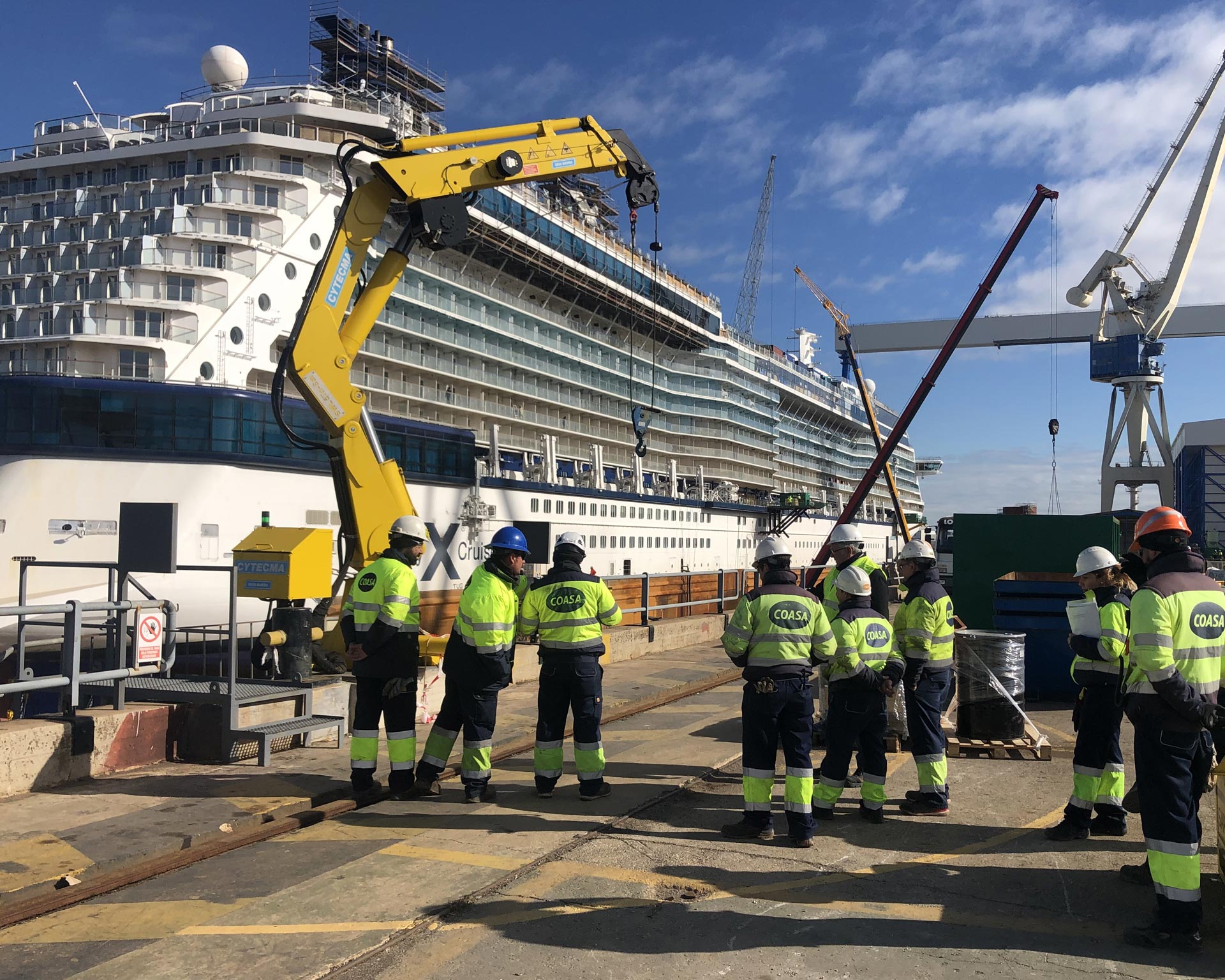 Trabajar en COASA Naval, forma parte del equipo COASA